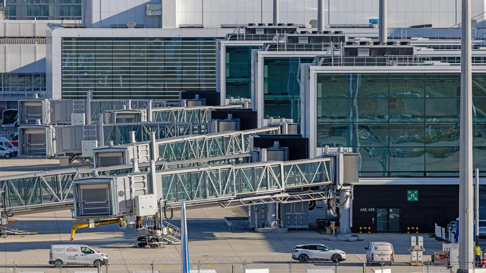 Eröffnung des neuen Terminals 1 Pier | Wochenanzeiger