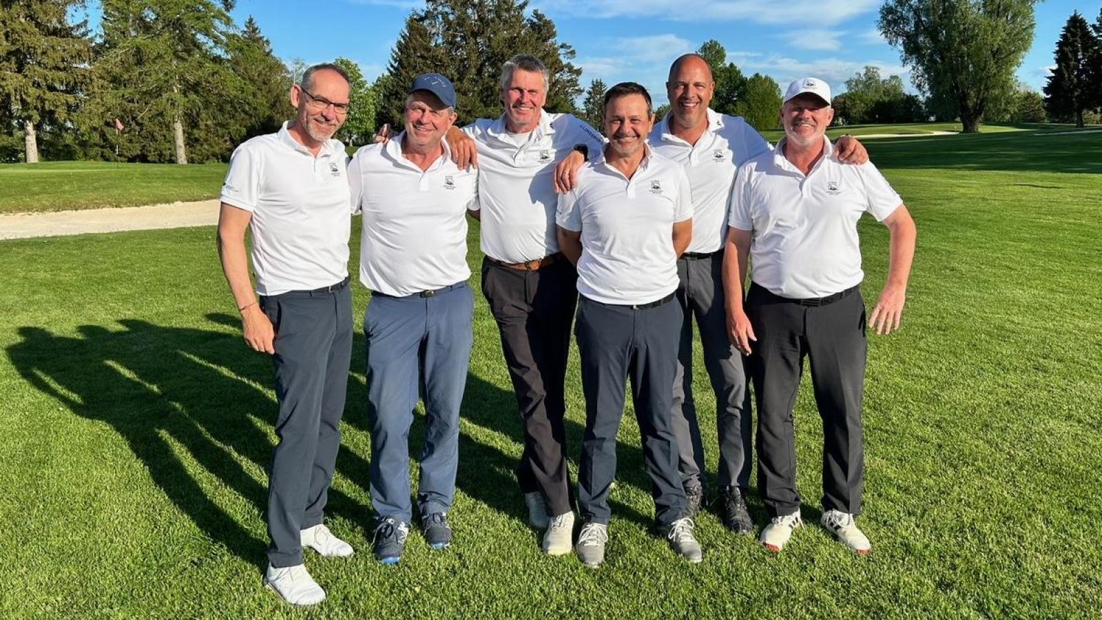 Rottbacher Golfer starten mit Sieg | Wochenanzeiger