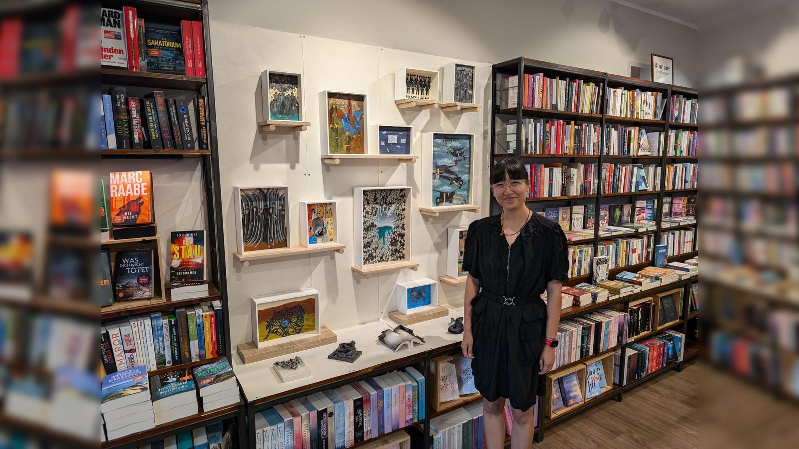 Werke von Weiran Wang in der Buchhandlung Subtext zu sehen | Wochenanzeiger